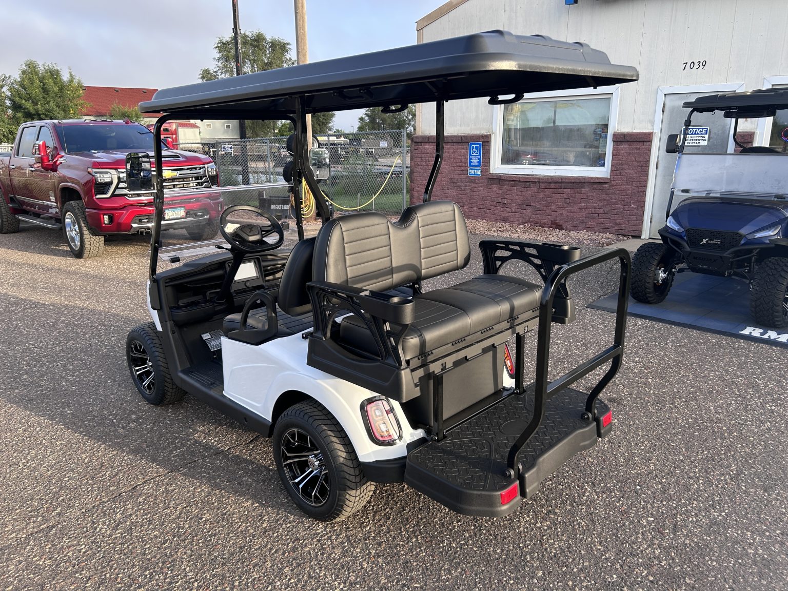 2025 Madjax E-Series | RM Golf Carts